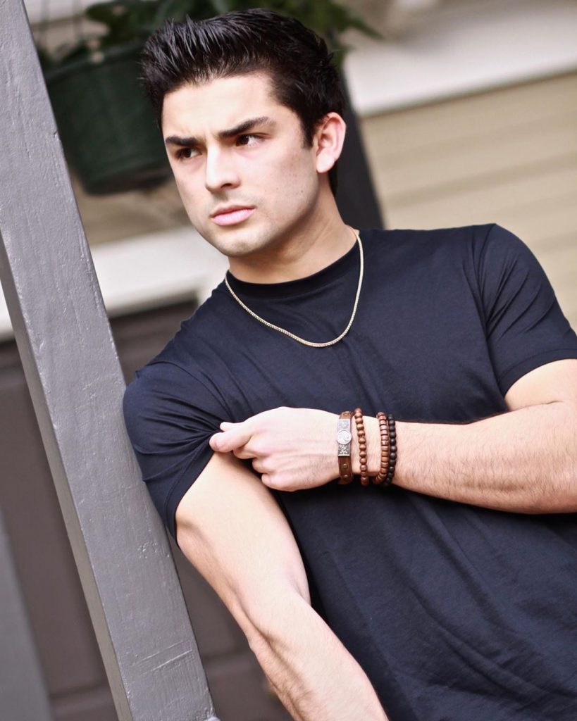 Diego Tinoco Age | Wiki, Net worth, Bio, Height, Girlfriend|