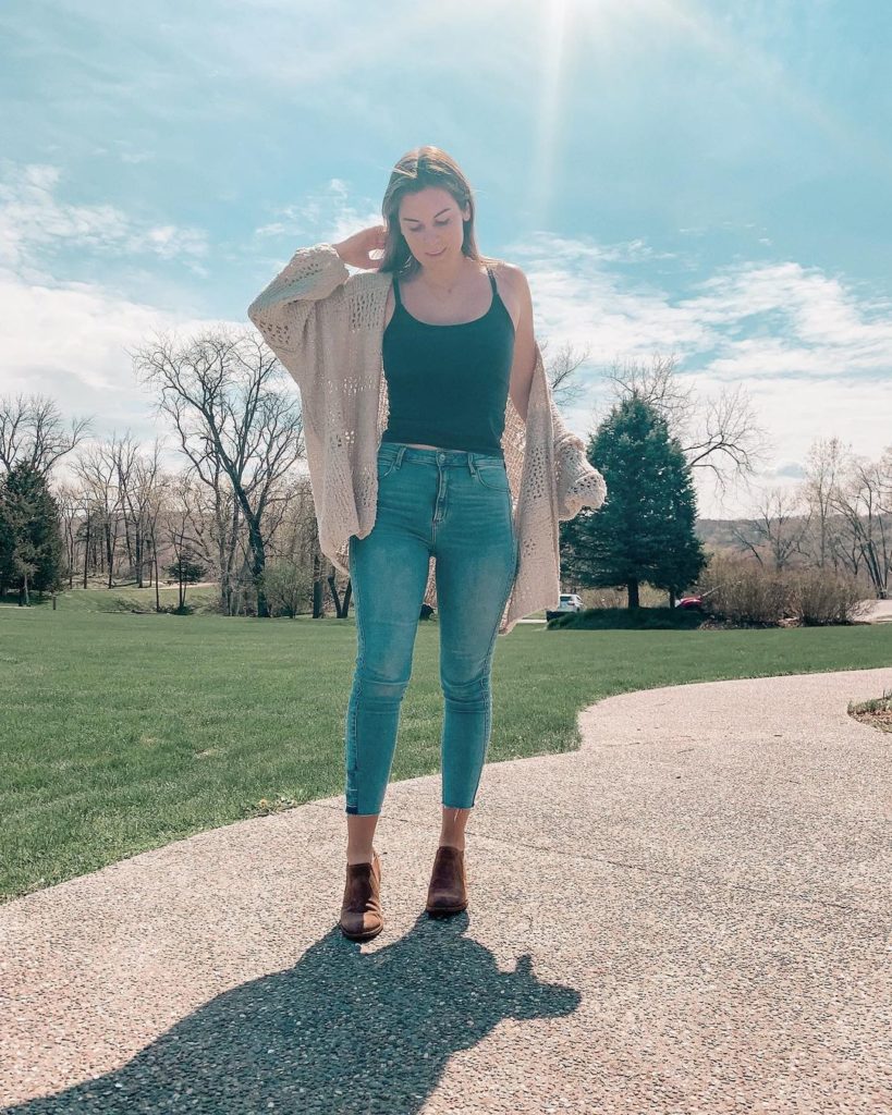 Hannah Aylward Age | Wiki, Net worth, Bio, Height, Boyfriend